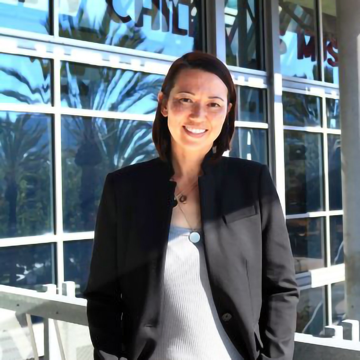 Elizabeth Yang-Hellewell | Morris & Berger